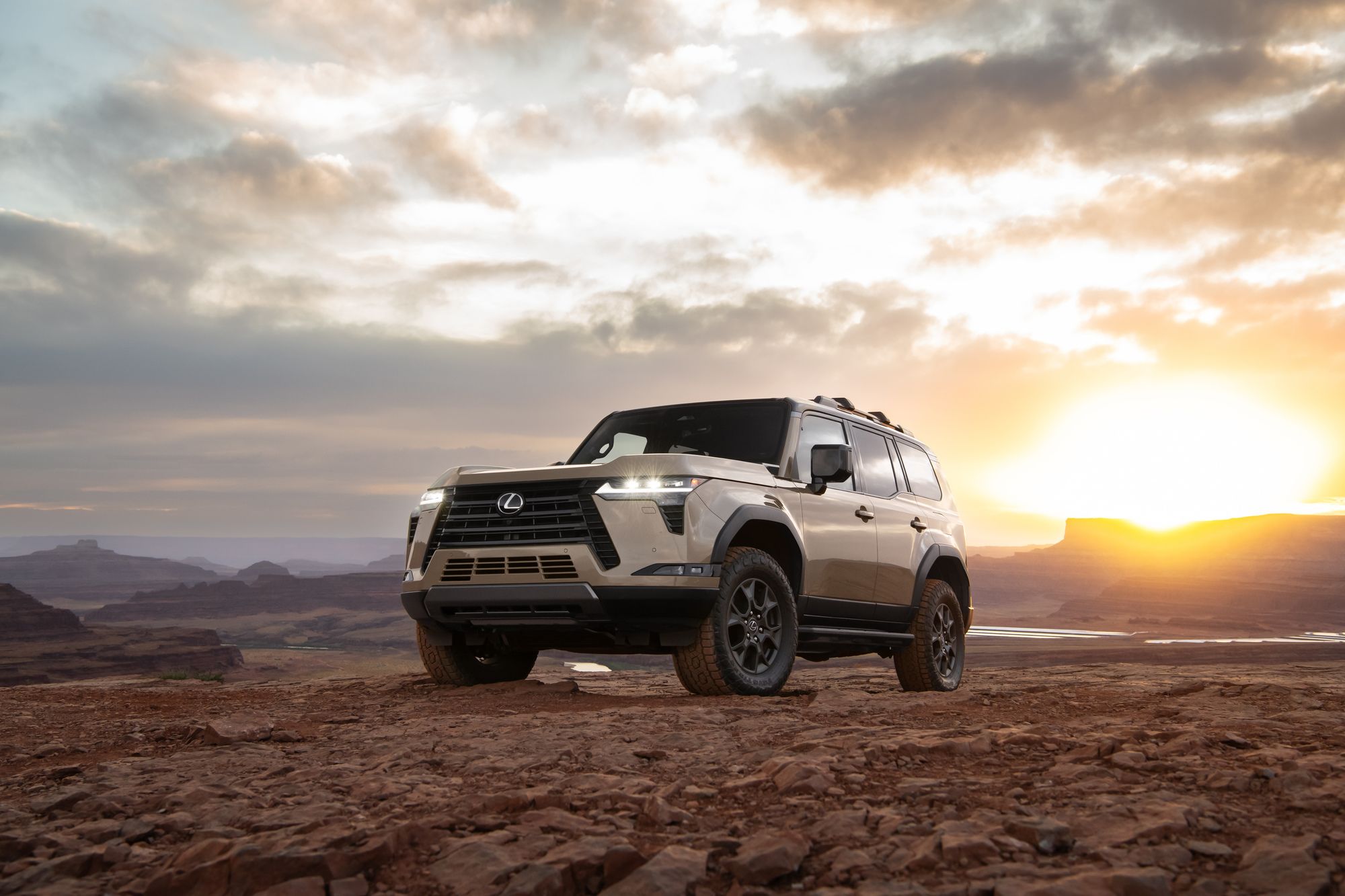 Lexus Mongolia-ийн сүндэрлүүлсэн "GX Experience Space"